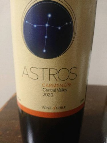 Fox Wines Astros Carmenère | Vivino United Kingdom
