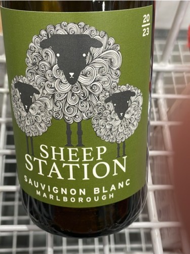 Sheep Station Sauvignon Blanc | Vivino English