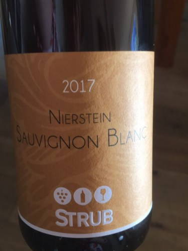 Strub Nierstein Sauvignon Blanc | Vivino Australia