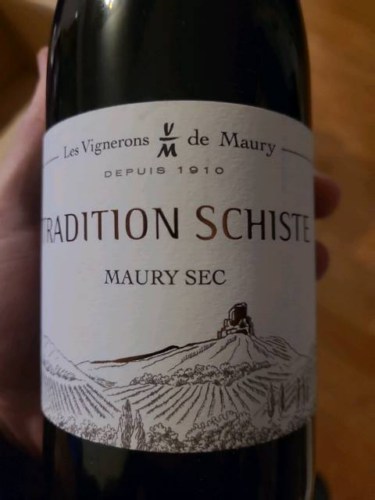 Les Vignerons de Maury Tradition Schiste Maury Sec | Vivino Français