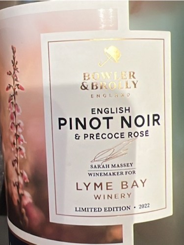2022 Bowler & Brolly Limited Edition English White | Vivino US