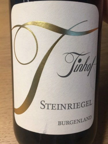 Weingut Tinhof Steinriegel | Vivino US