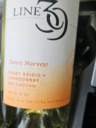 Line 39 Dawn Harvest Pinot Grigio - Chardonnay | Vivino English
