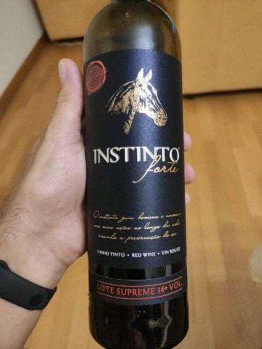 Condado Portucalense Instinto Forte Lote Supreme Tinto | Vivino United ...