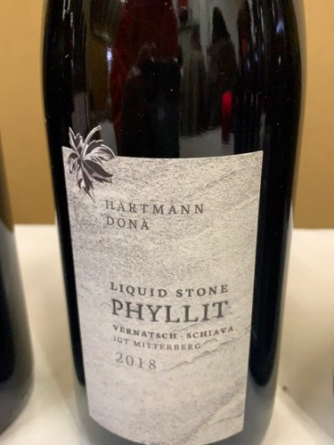 Hartmann Donà Liquid Stone Phyllit Vernatsch | Vivino Australia