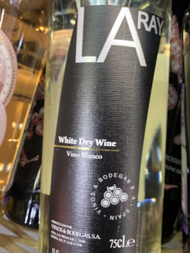 Laray White Dry | Vivino US