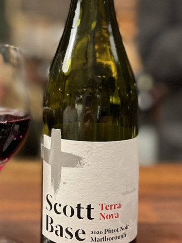 Scott Base Terra Nova Pinot Noir | Vivino US