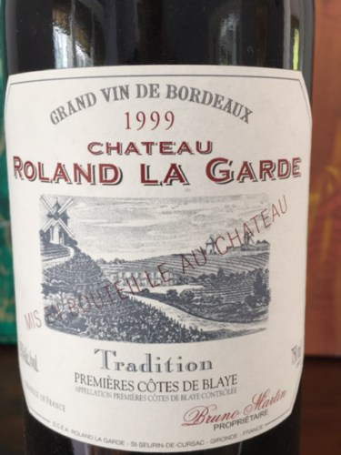 Château Roland La Garde Tradition Premières Côtes de Blaye | Vivino US
