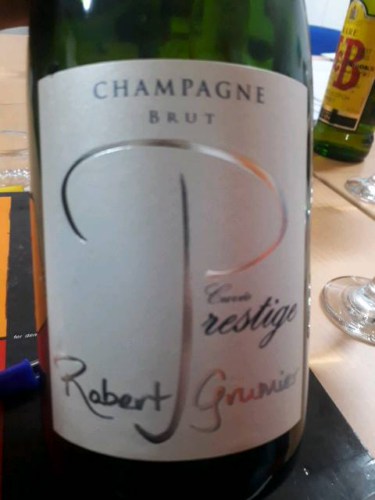 Robert Grumier Cuvée Prestige Brut Champagne | Vivino US