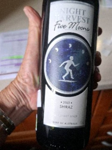 Night Harvest Five Moons Shiraz | Vivino US