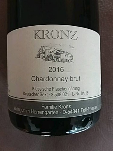 Weingut Kronz Chardonnay Brut | Vivino US
