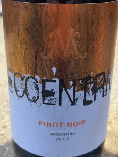 Mascota Vineyards Eccentric Pinot Noir | Vivino English