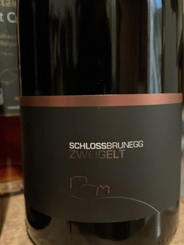Brunner Weinmanufaktur Schloss Brunegg Riesling | Vivino US