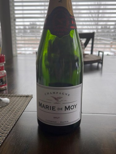 Marie de Moy Brut Champagne | Vivino