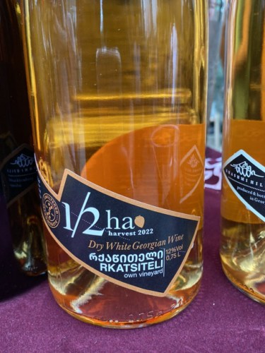 Khashmi Hills 1/2 Ha Rkatsiteli Dry White | Vivino US