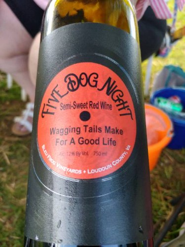 Bleu Frog Vineyards Five Dog Night Semi Sweet Red | Vivino US