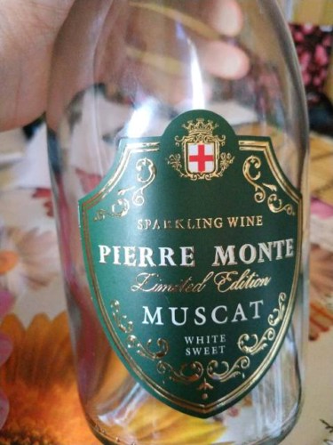 Pierre Monte Limited Edition Muscat White Sweet | Vivino US