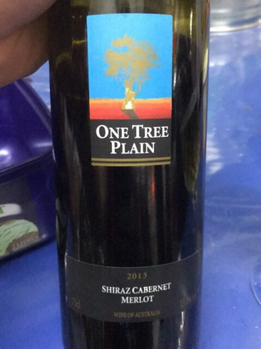 Amphora One Tree Plain Red Blend | Vivino US