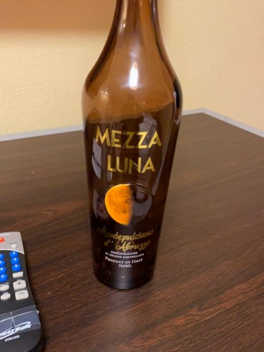 Mezza Luna Montepulciano d'Abruzzo | Vivino US