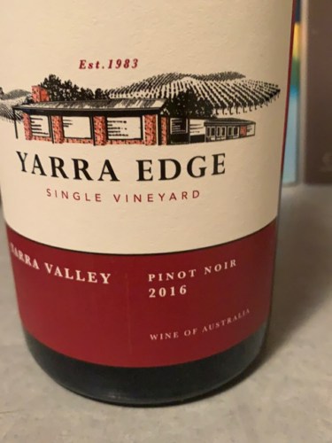 Yarra Edge Pinot Noir | Vivino US