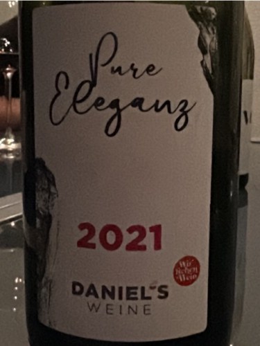 Daniel's Wine Pure Eleganz | Vivino US
