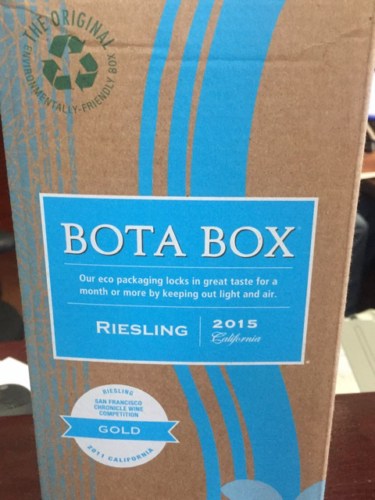 Bota Box Riesling | Vivino US