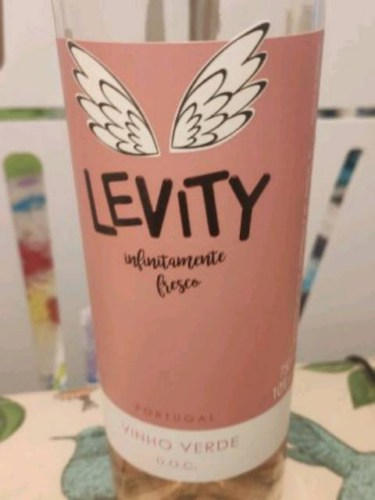 Levity Rosé | Vivino Brasil