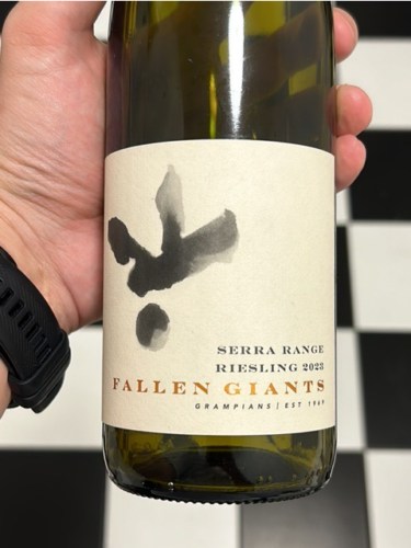 Fallen Giants Serra Range Riesling | Vivino English