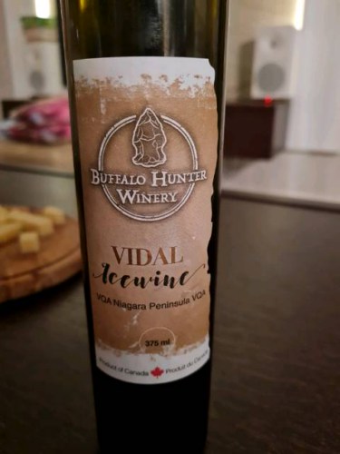 Buffalo Hunter Winery Vidal Icewine | Vivino US