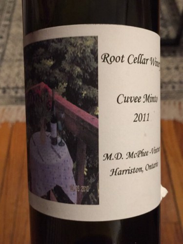 Root Cellar Winery Cuvée Minto | Vivino US
