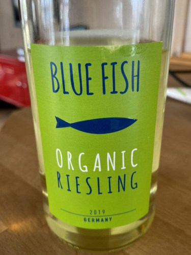 Die Weinmacher Blue Fish Organic Riesling | Vivino US