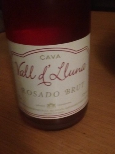Vall d'Lluna Cava Rosado Brut | Vivino US