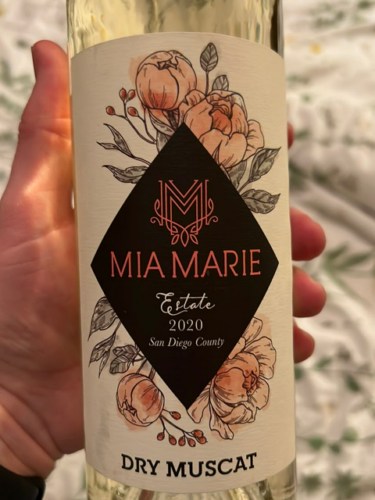 Mia Marie Dry Muscat | Vivino US