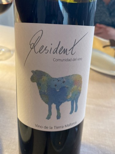 Resident Tinto | Vivino US
