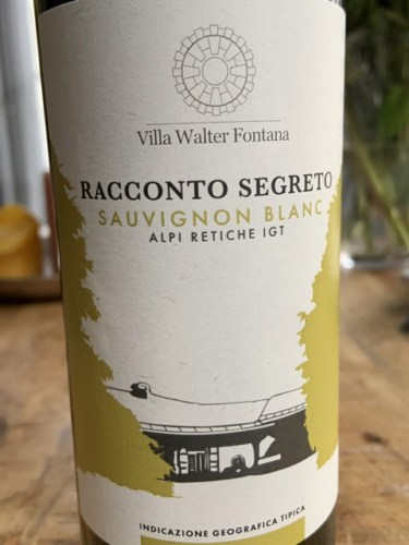 Villa Walter Fontana Racconto Segreto Sauvignon Blanc | Vivino US