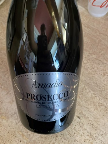 Amadio Prosecco Extra Dry | Vivino US