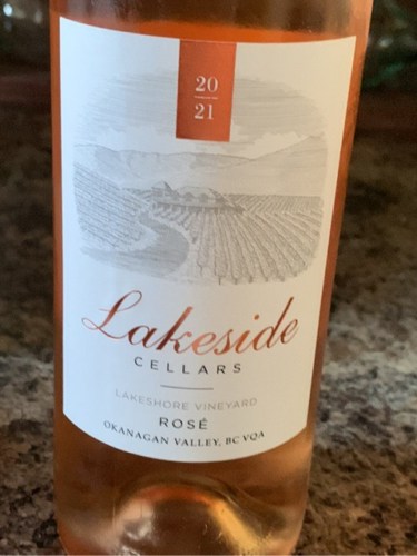 Lakeside Cellars Lakeshore Vineyard Rosé | Vivino US