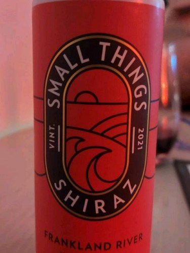 Small Things Shiraz | Vivino US