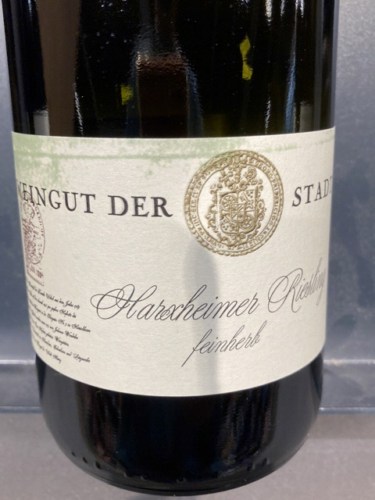 Weingut der Stadt Mainz Harxheimer Riesling Feinherb | Vivino US