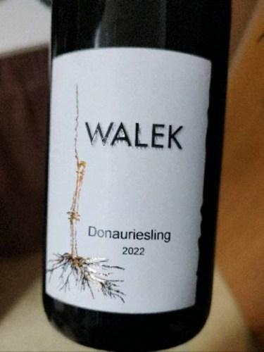 Walek Donauriesling | Vivino US