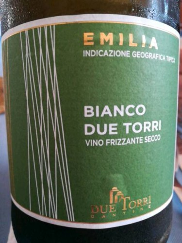 Cantine Due Torri Bianco due Torri Frizzante Secco | Vivino France
