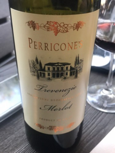 Perricones Merlot | Vivino US