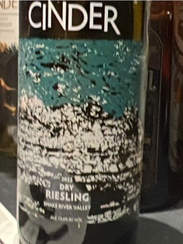 Cinder Dry Riesling | Vivino US