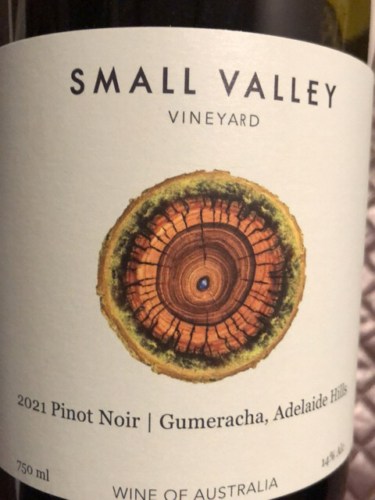 2021 Small Valley Vineyard Pinot Noir | Vivino English