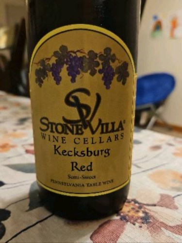 Stone Villa Kecksburg Red | Vivino US