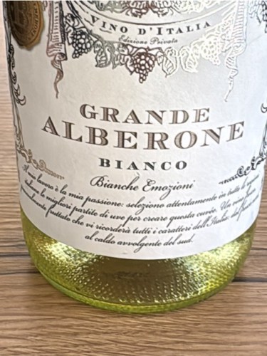 Grande Alberone Bianche Emozioni Bianco d'Italia | Vivino English