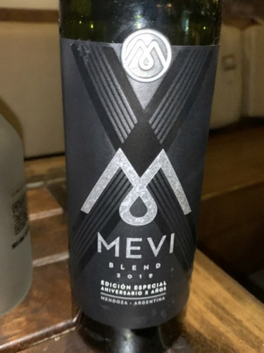 Bodega Mevi Gran Reserva Blend | Vivino 日本