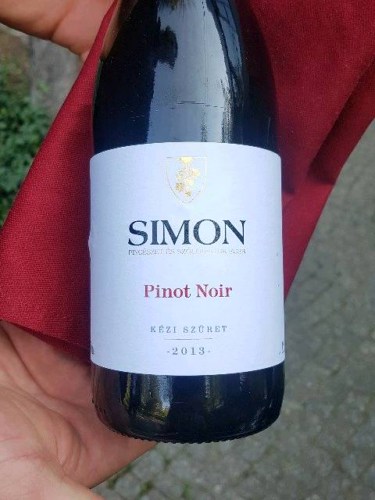 Simon Pinot Noir | Vivino US