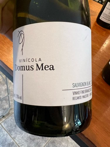 Vinícola Domus Mea Sauvignon Blanc | Vivino US