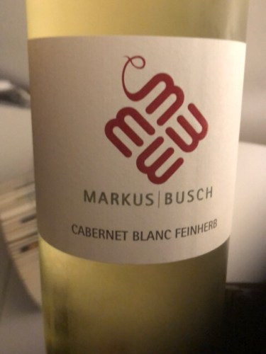 Markus Busch Cabernet Blanc Feinherb | Vivino US
